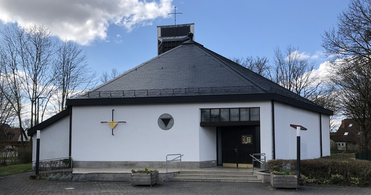 Sanierung der Treppe der Drosendorfer Kirche - Viele schaffen mehr